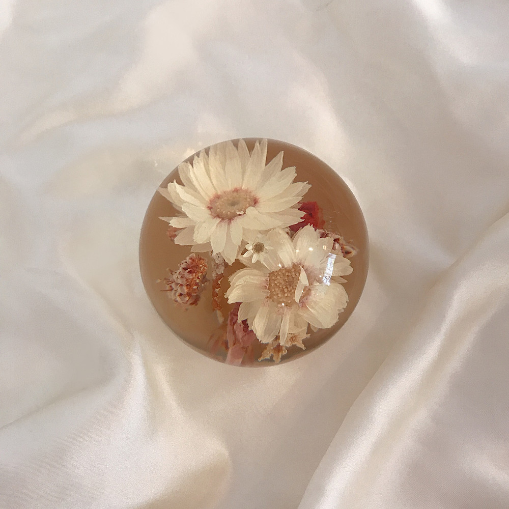 vintage garden flower paperweight, England