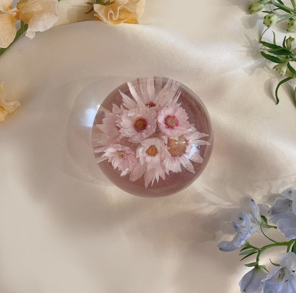vintage flower paperweight, England