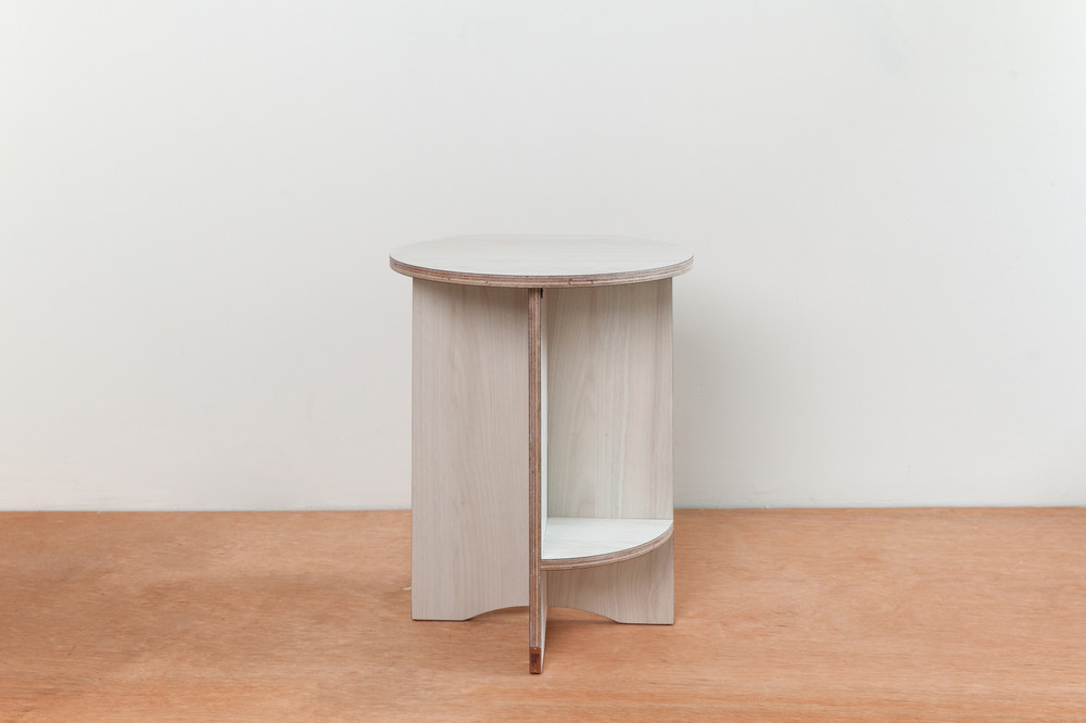 O_side table