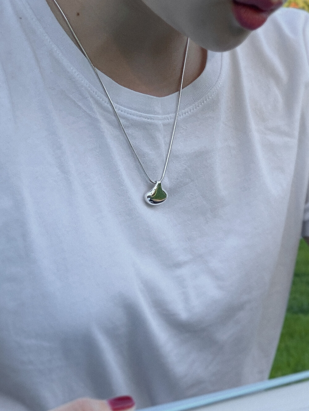 037 Chestnut Necklace