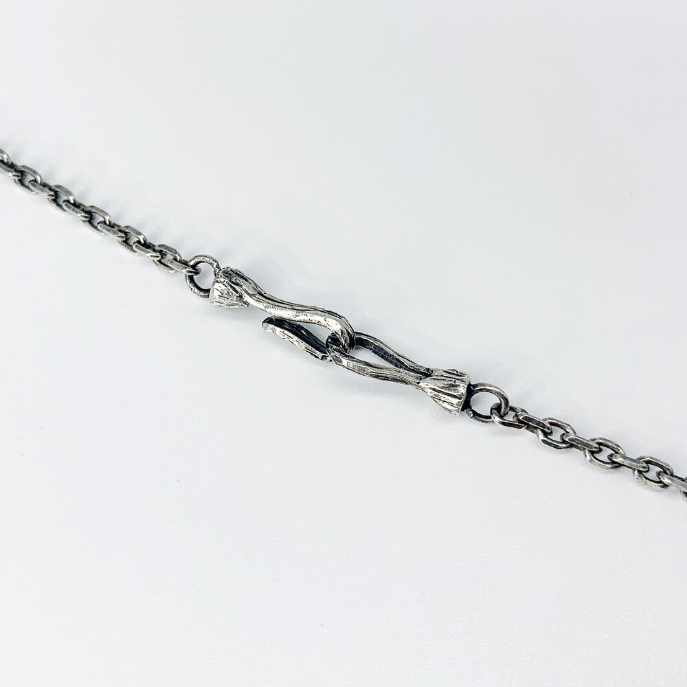 sharp butterfly necklace