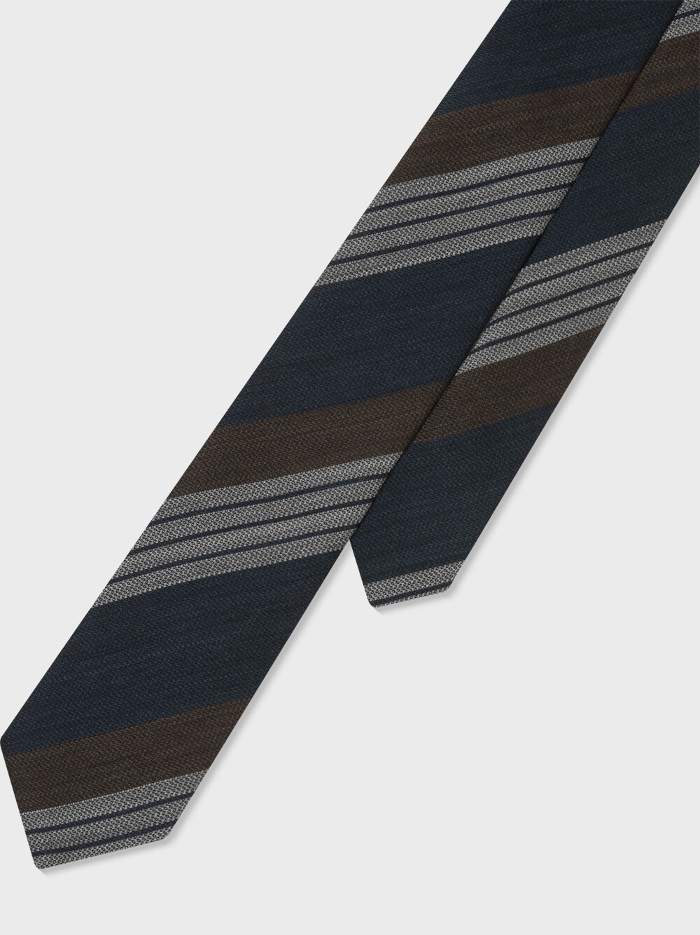 ITALIAN WOOL SILK REGIMENTAL TIE (BROWN) ITALIAN WOOL SILK REGIMENTAL TIE (BROWN)