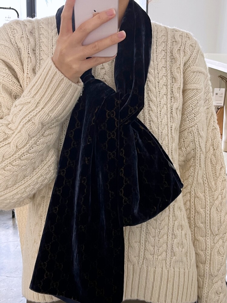 GUCCI GG Logo Velvet Muffler