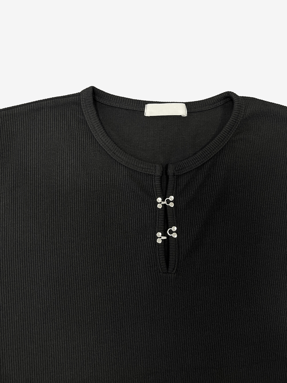 Hen hook henry neck knit sleeve