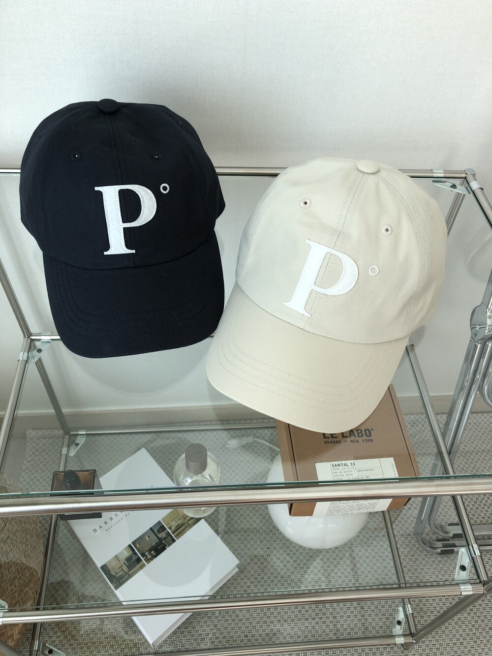 P logo cap
