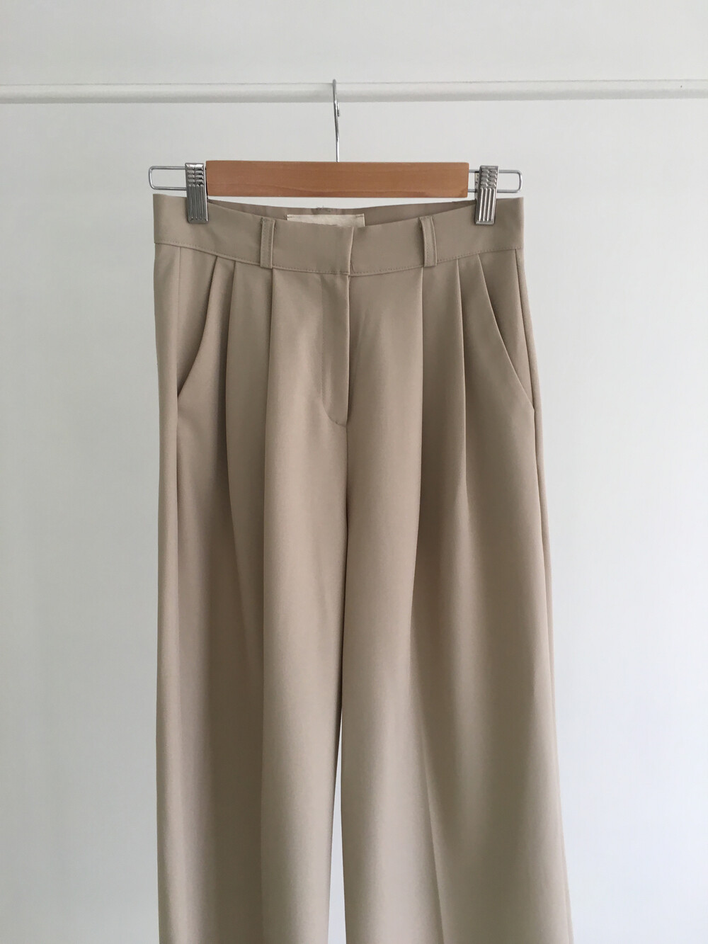 basic slacks (beige)