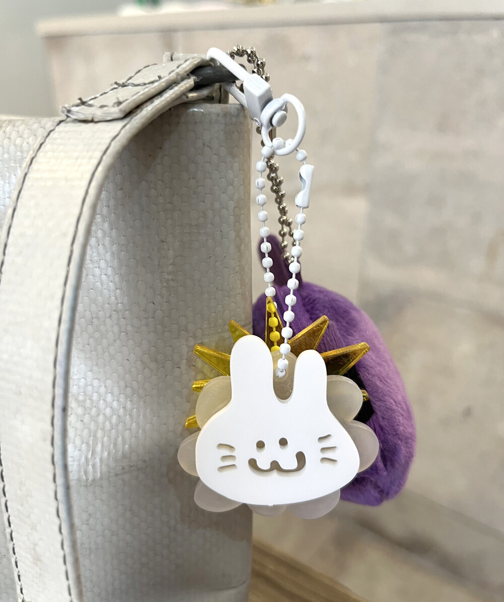 SUNSHINE RABBIT KEYRING