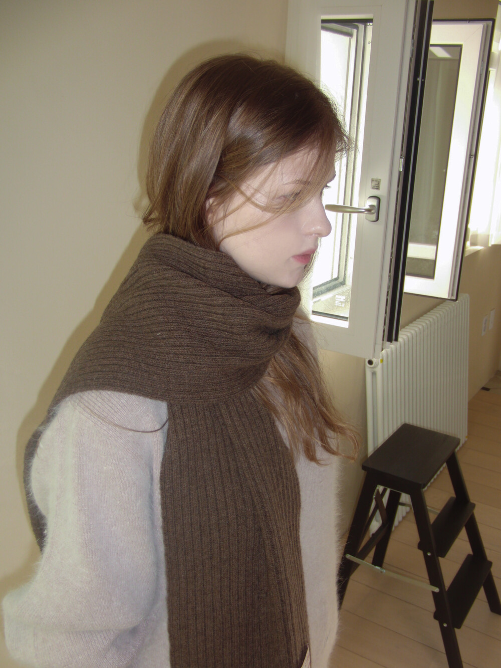 knit muffler, brown