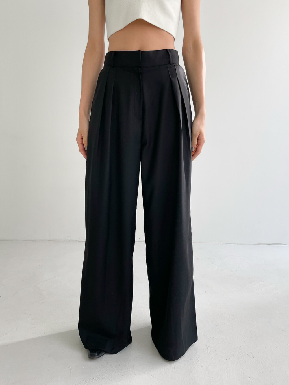 WIDE LONG SLACKS (2COLOR) *3-4일 소요
