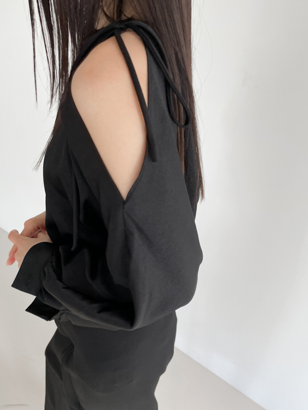 SOLID SLIT SKIRT (2COLOR)