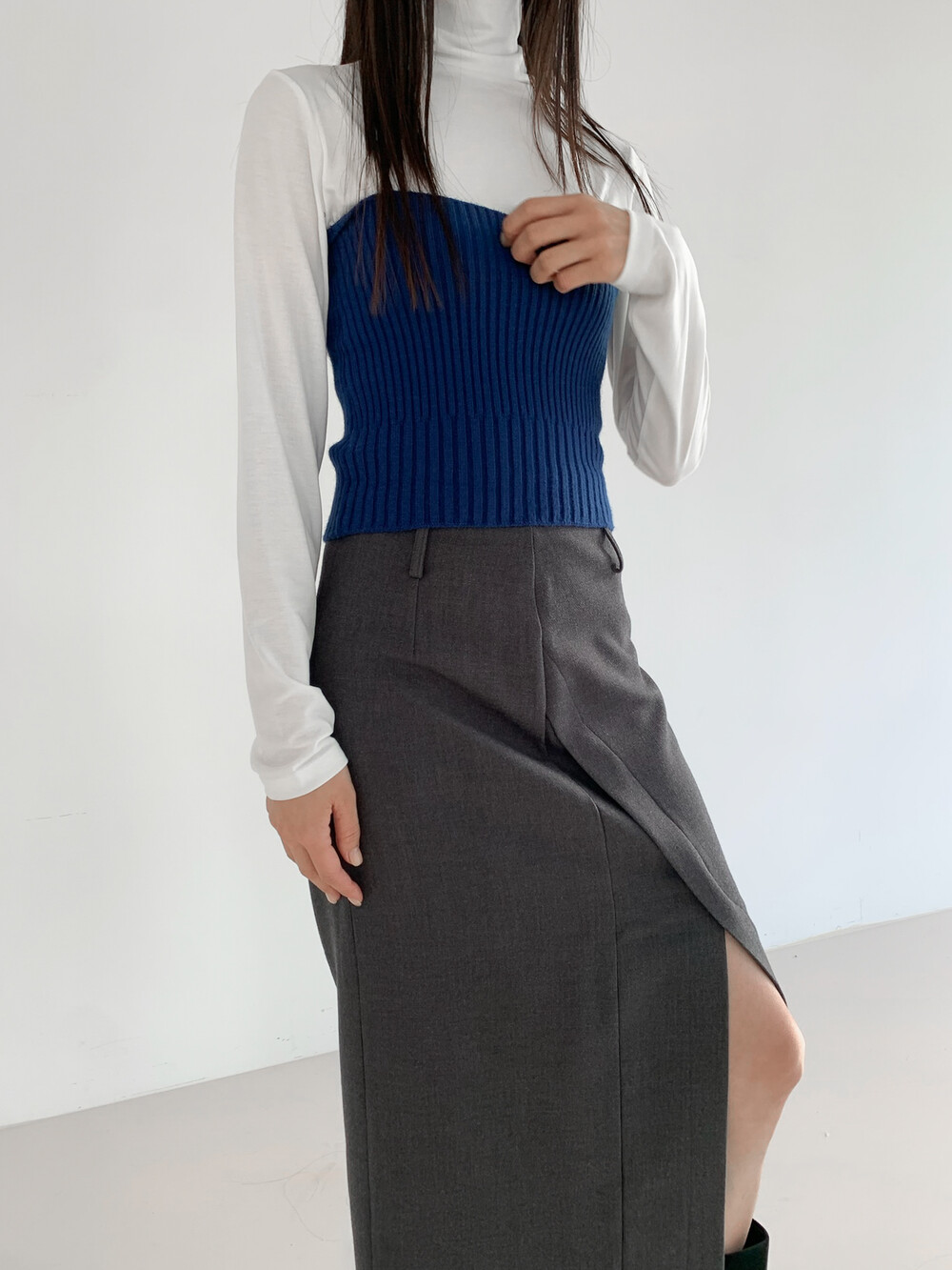 SOLID SLIT SKIRT (2COLOR)