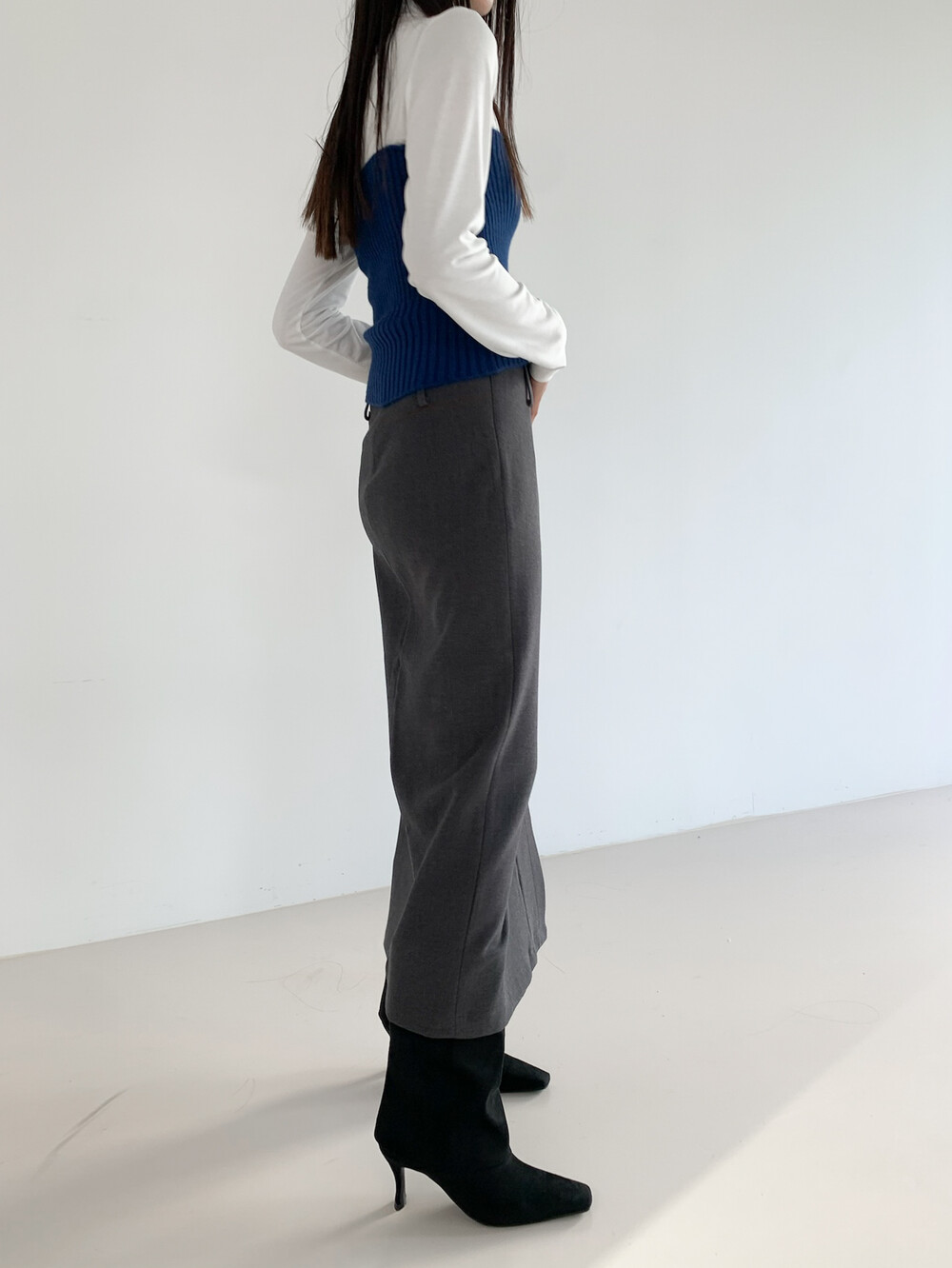 SOLID SLIT SKIRT (2COLOR)