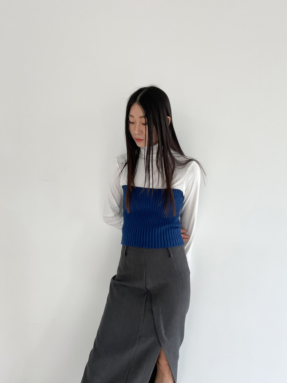 SOLID SLIT SKIRT (2COLOR)