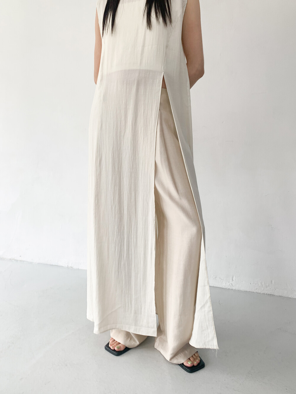 SIDE-SLIT LONG OPS (2COLOR)