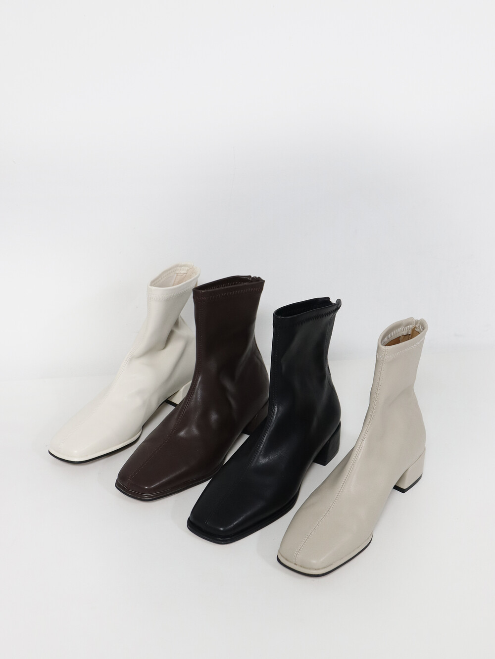 SQUARE ANKLE BOOTS (4COLOR)