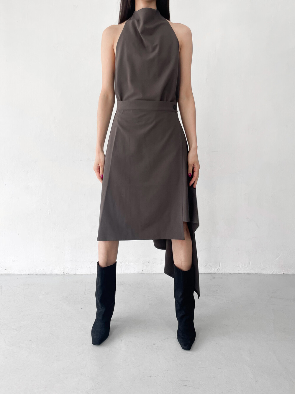 BLIND HALTER BLOUSE (2COLOR)