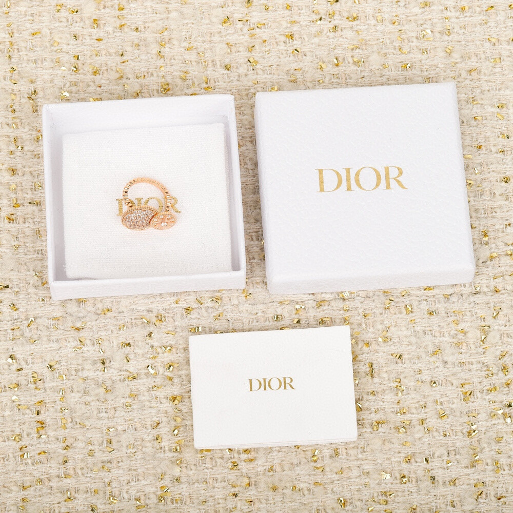 [Dior vip gift] Rose des Vents Compass Pavé Ring