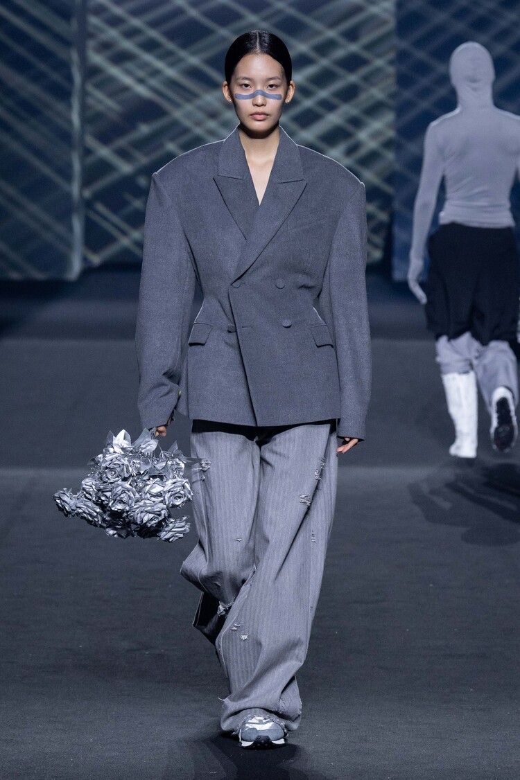 24 SS SEOUL COLLECTION | 피플오브더월드