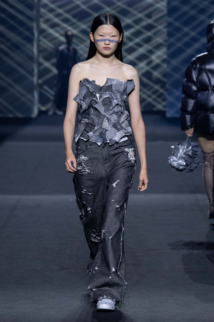 24 SS SEOUL COLLECTION | 피플오브더월드