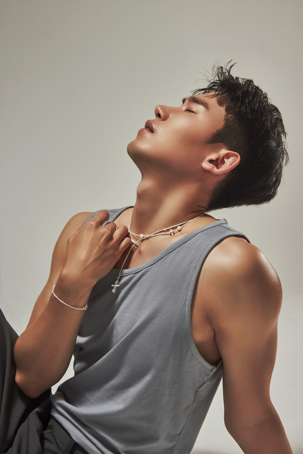 wrist weave ORB (WHITE)