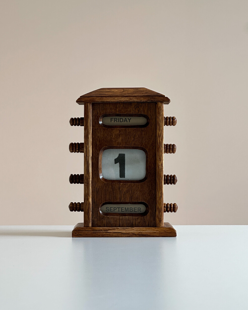 Vintage Edwardian Perpetual Calendar