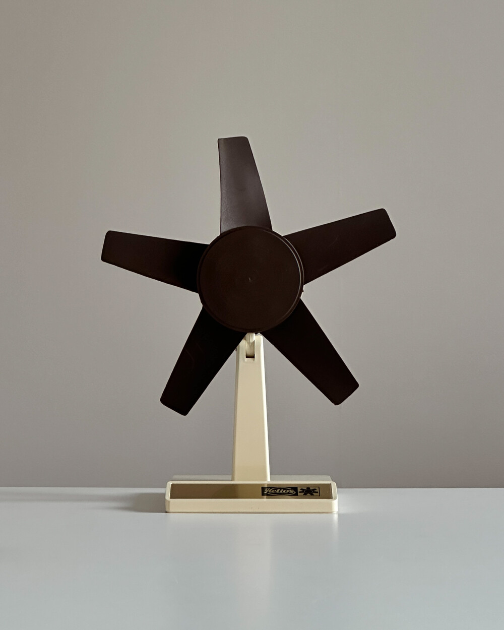 70s HELIOS Desk Fan