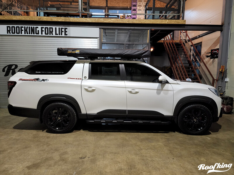 쌍용 렉스턴스포츠 180도 어닝 차박캠핑 차량용어닝 2세대 어닝 루프킹