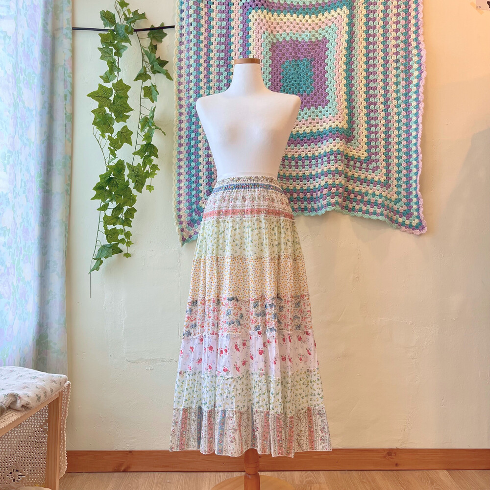 spring flower patch frill sk