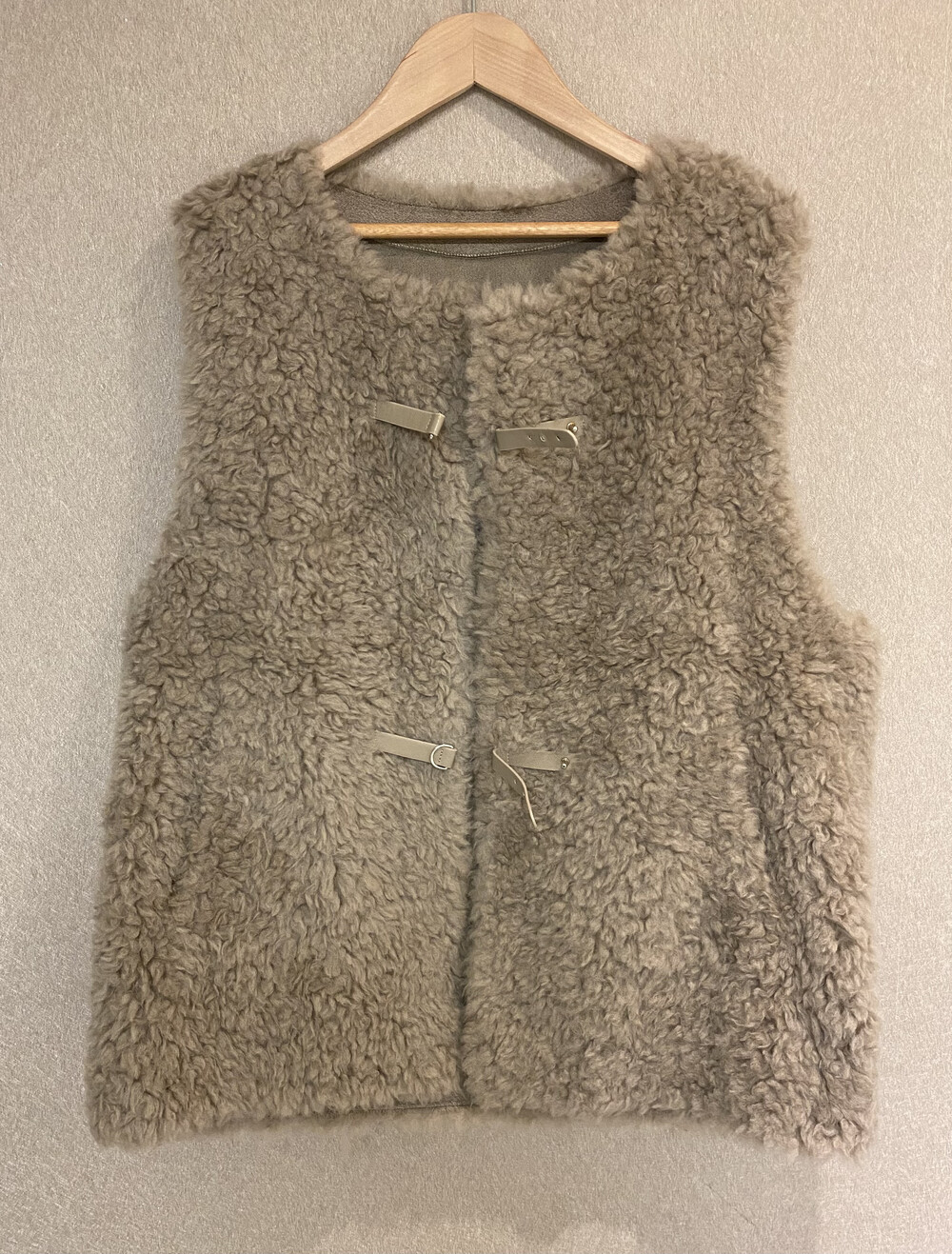 [limited] real boucle vest (2color)