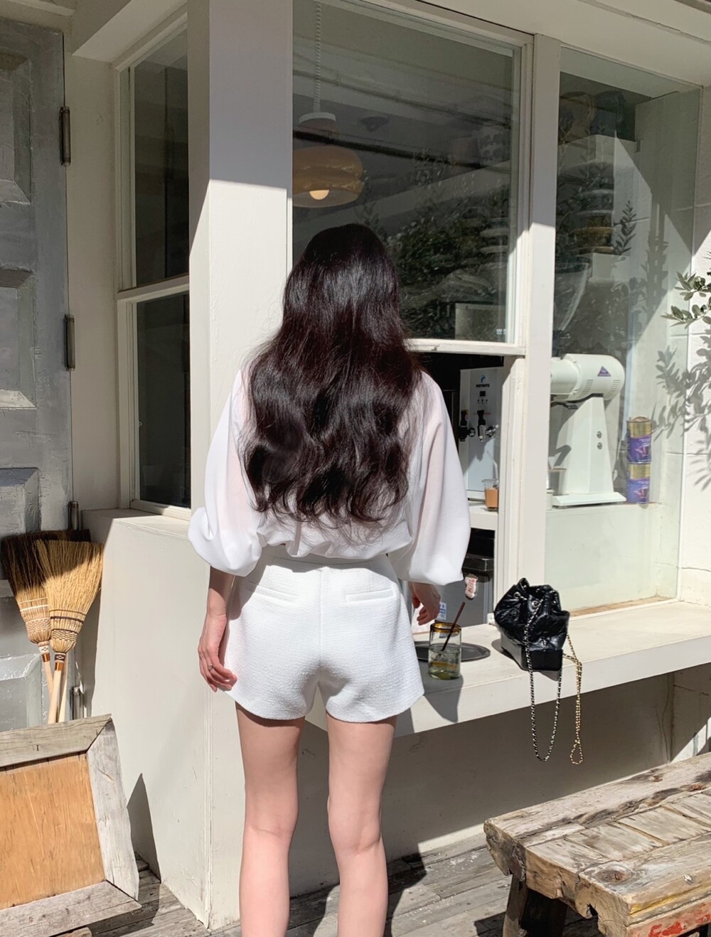 Moco string blouse (LAVIEDOR)