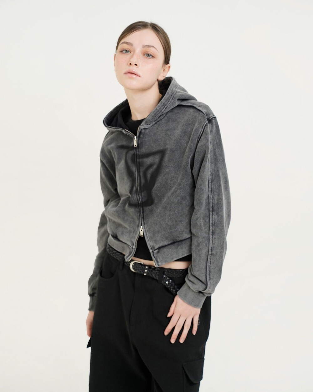 GRAPHIC LOGO HOOD ZIPUP