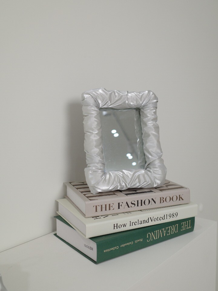 [silver] lune mirror