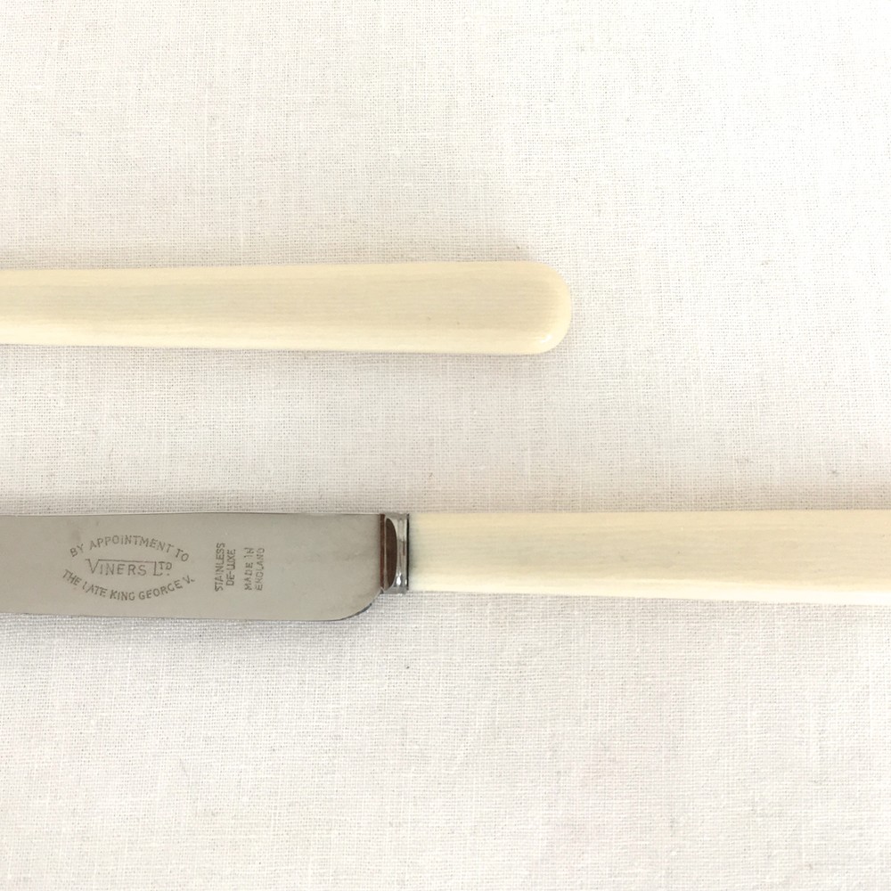 1930s viners butter knife