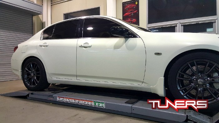 GENUINE SPLASH GUARD