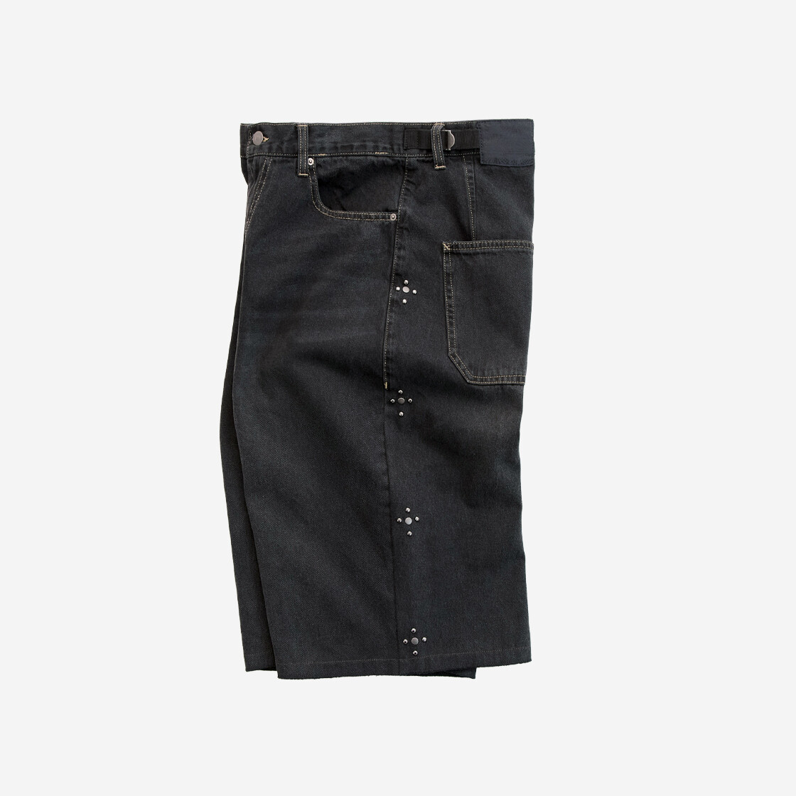 (06.07 PM6:00) 1/2 rebuild gosima denim rivet flowers - black
