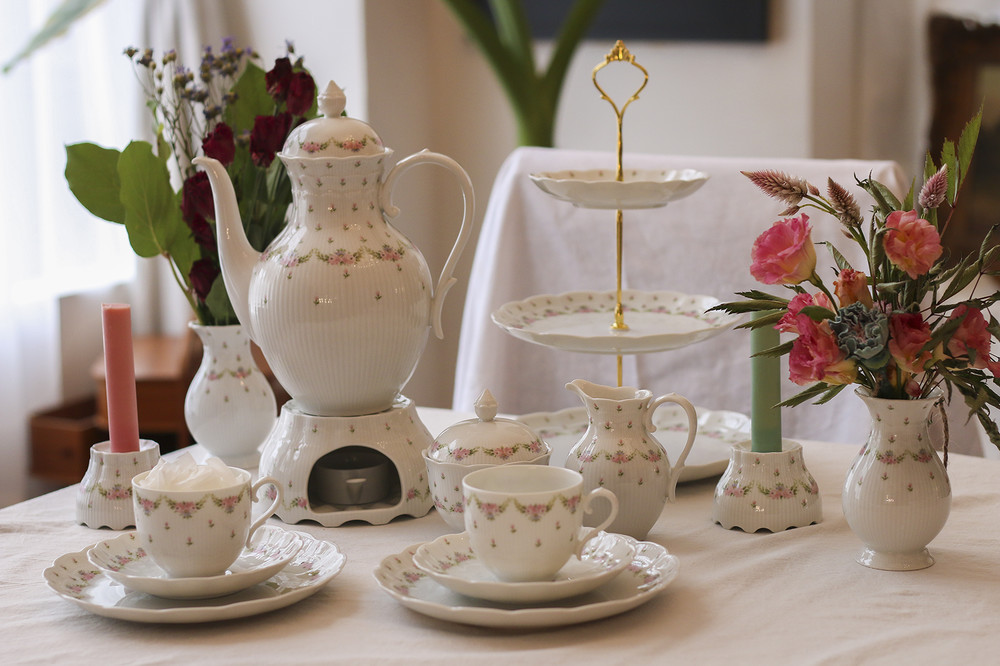 Kaiser Romantica Tea Trio set