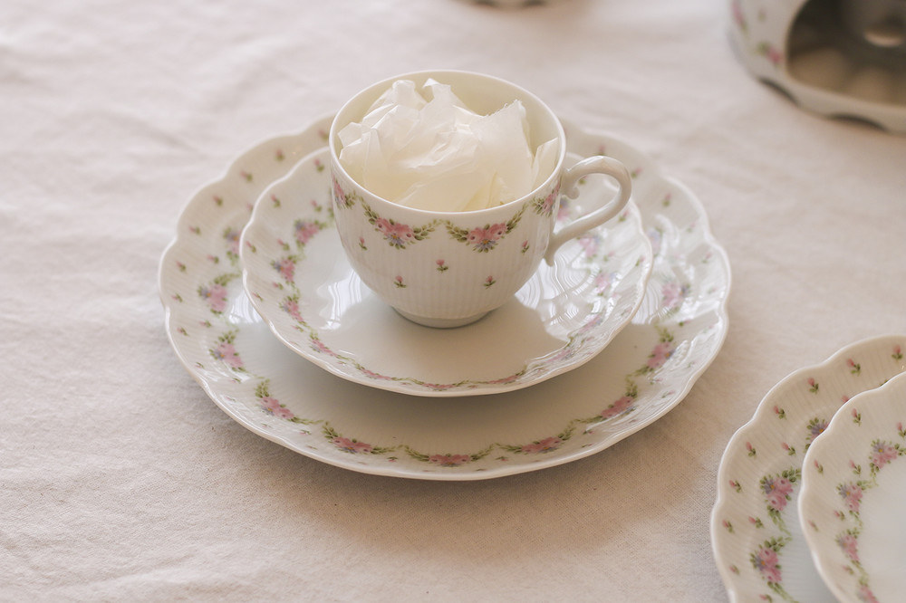 Kaiser Romantica Tea Trio set