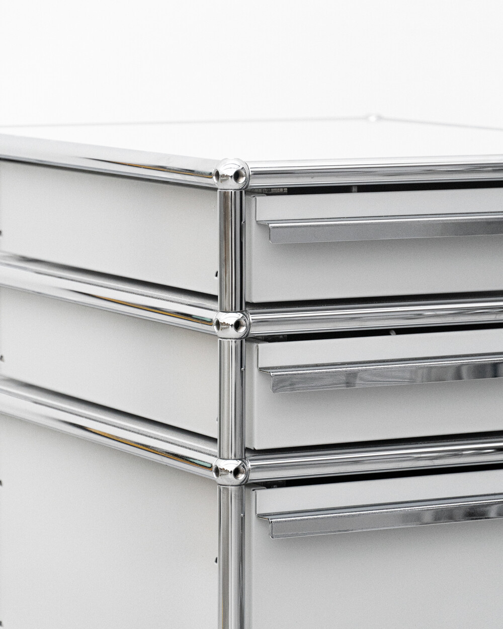 USM Haller 3 Drawers Container