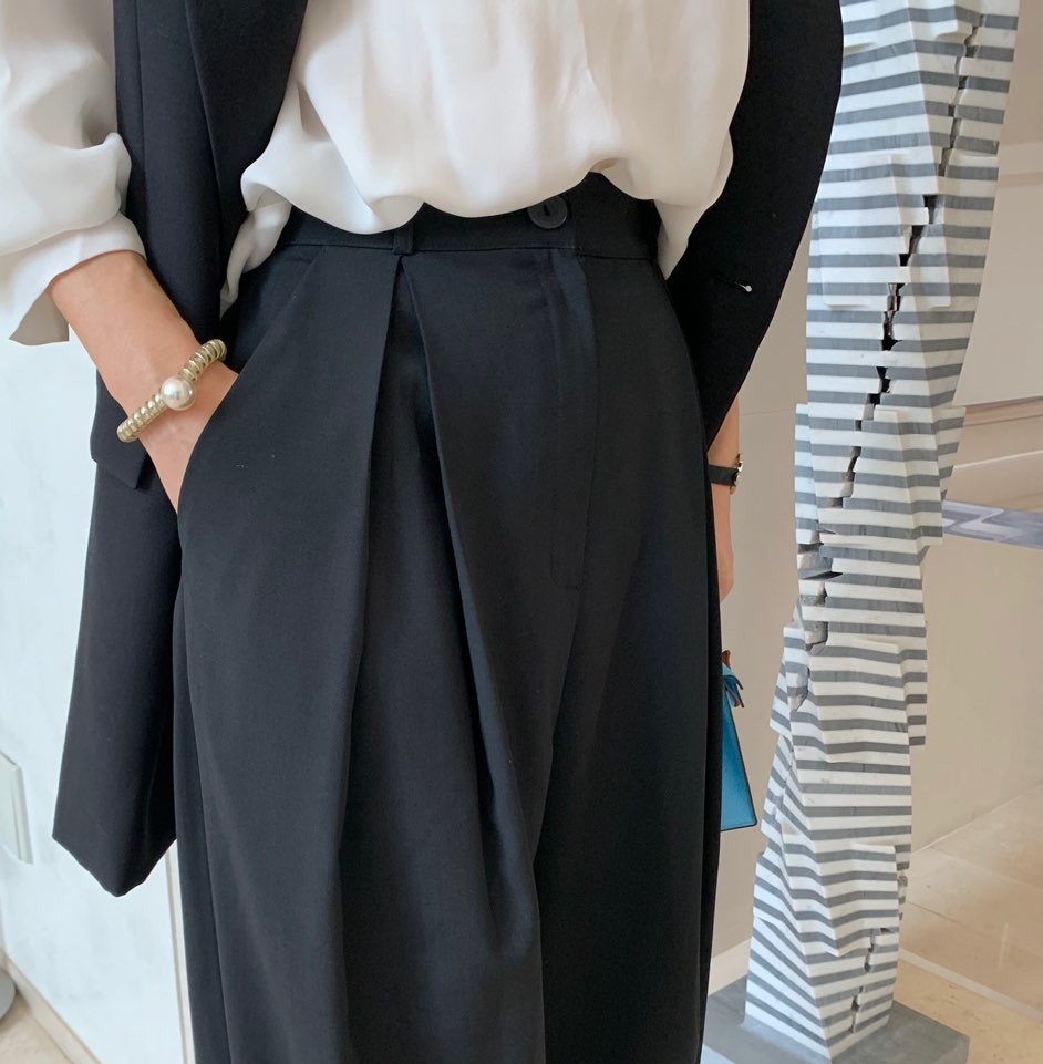 Double Pleated pants