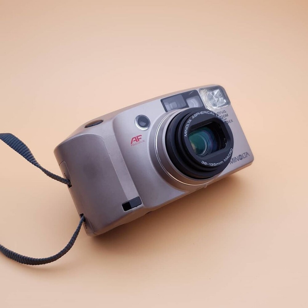 MINOLTA RIVA ZOOM 135EX