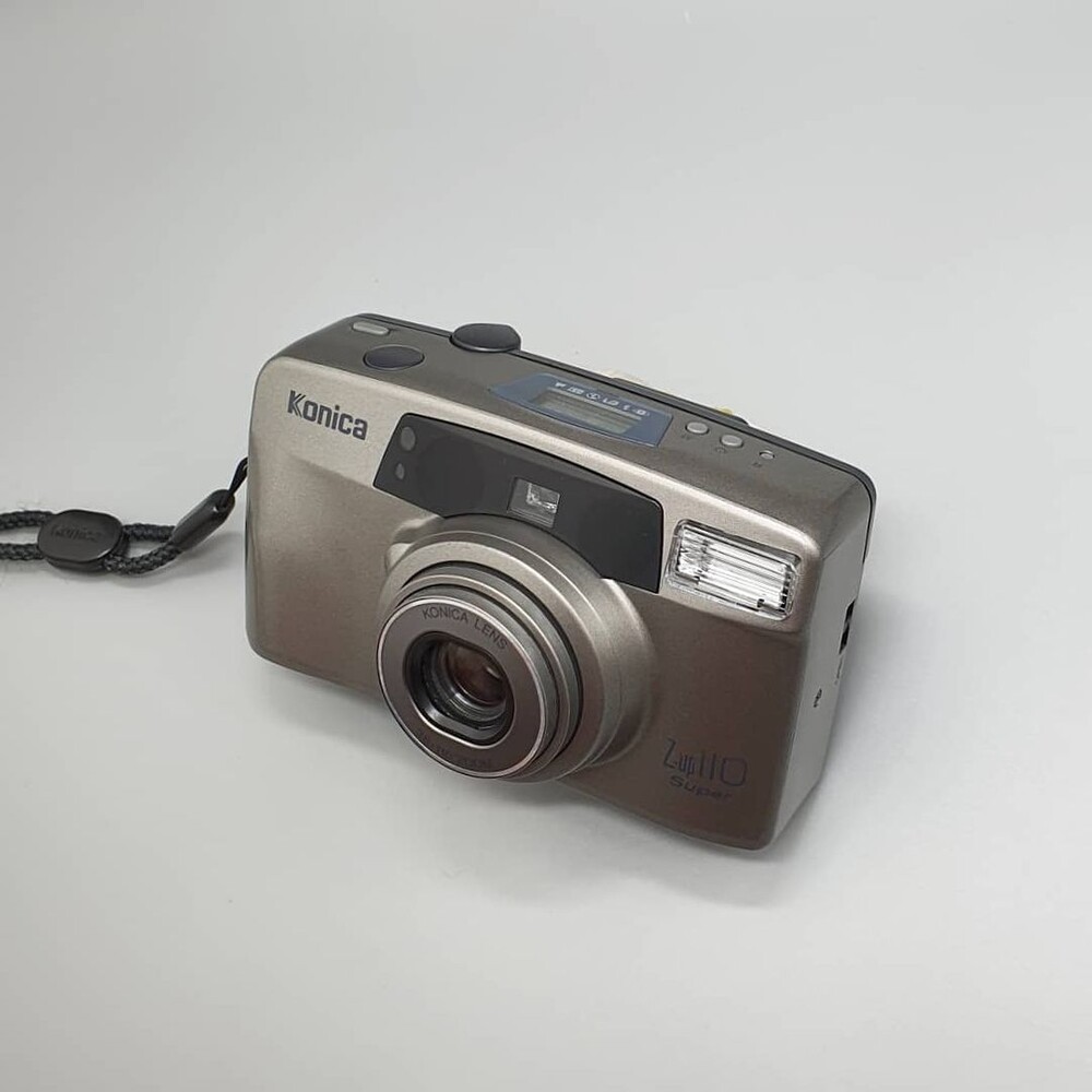 KONICA Z-UP 110 Super