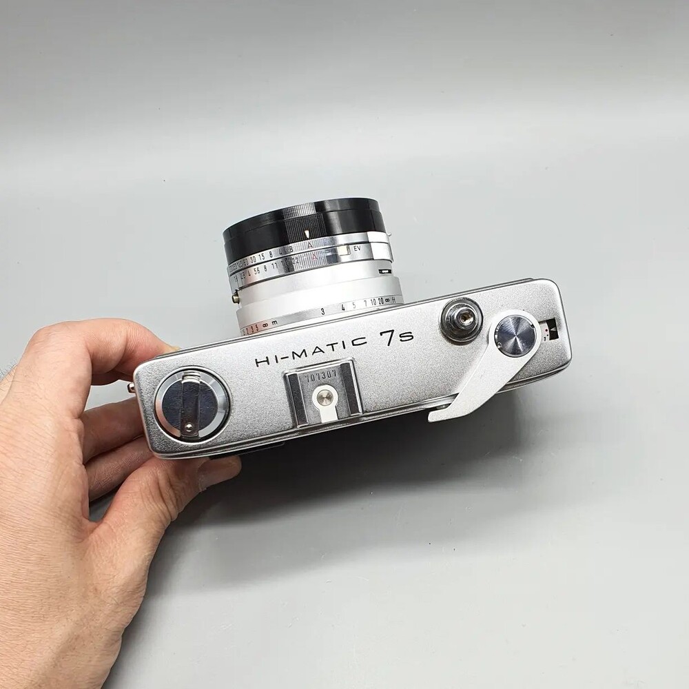 MINOLTA HI-MATIC 7S