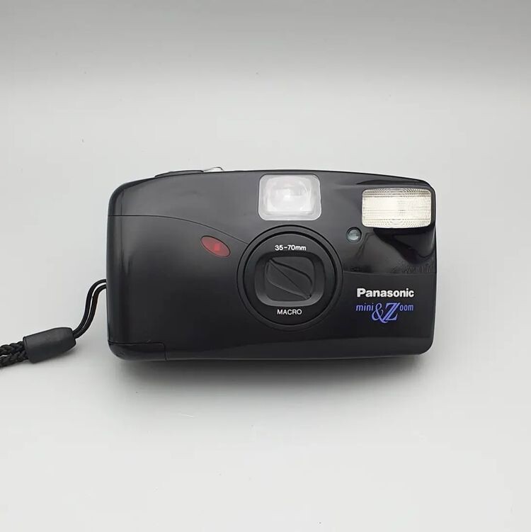 PANASONIC MINI ZOOM