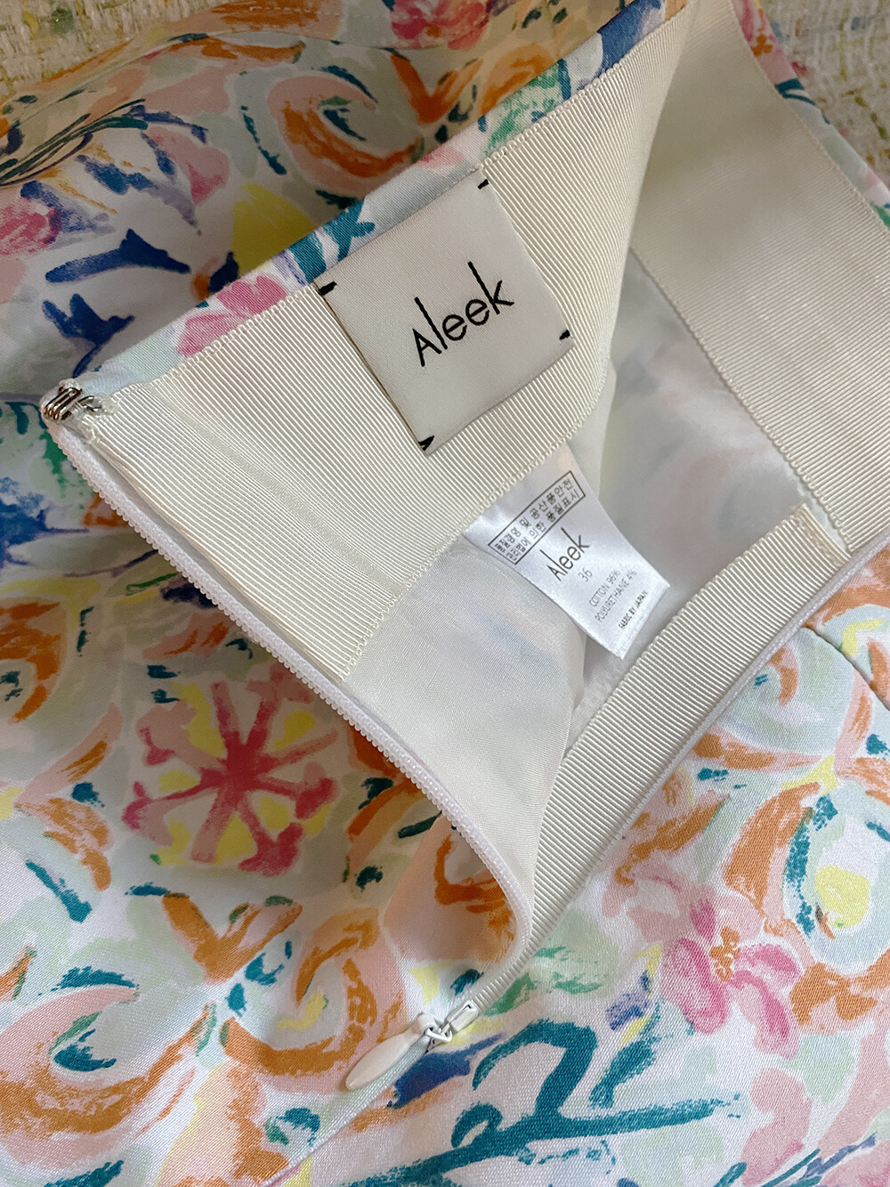 Aleek Floral H SK
