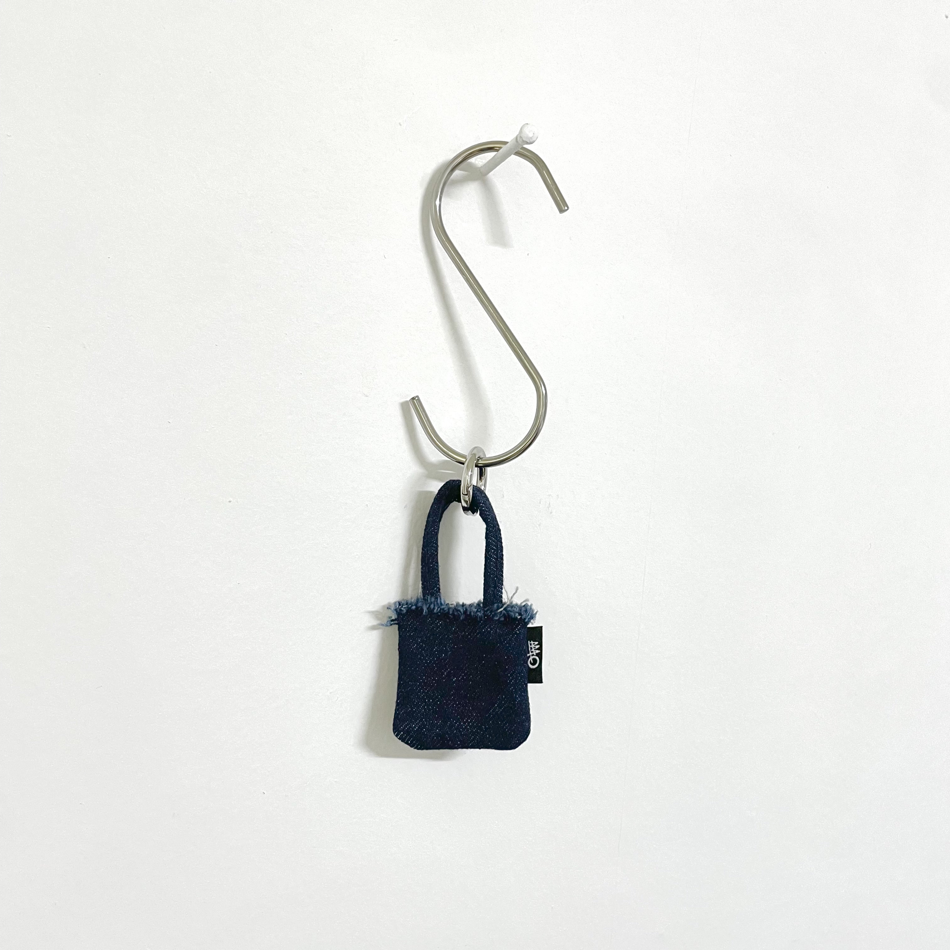 the smallest tote key ring
