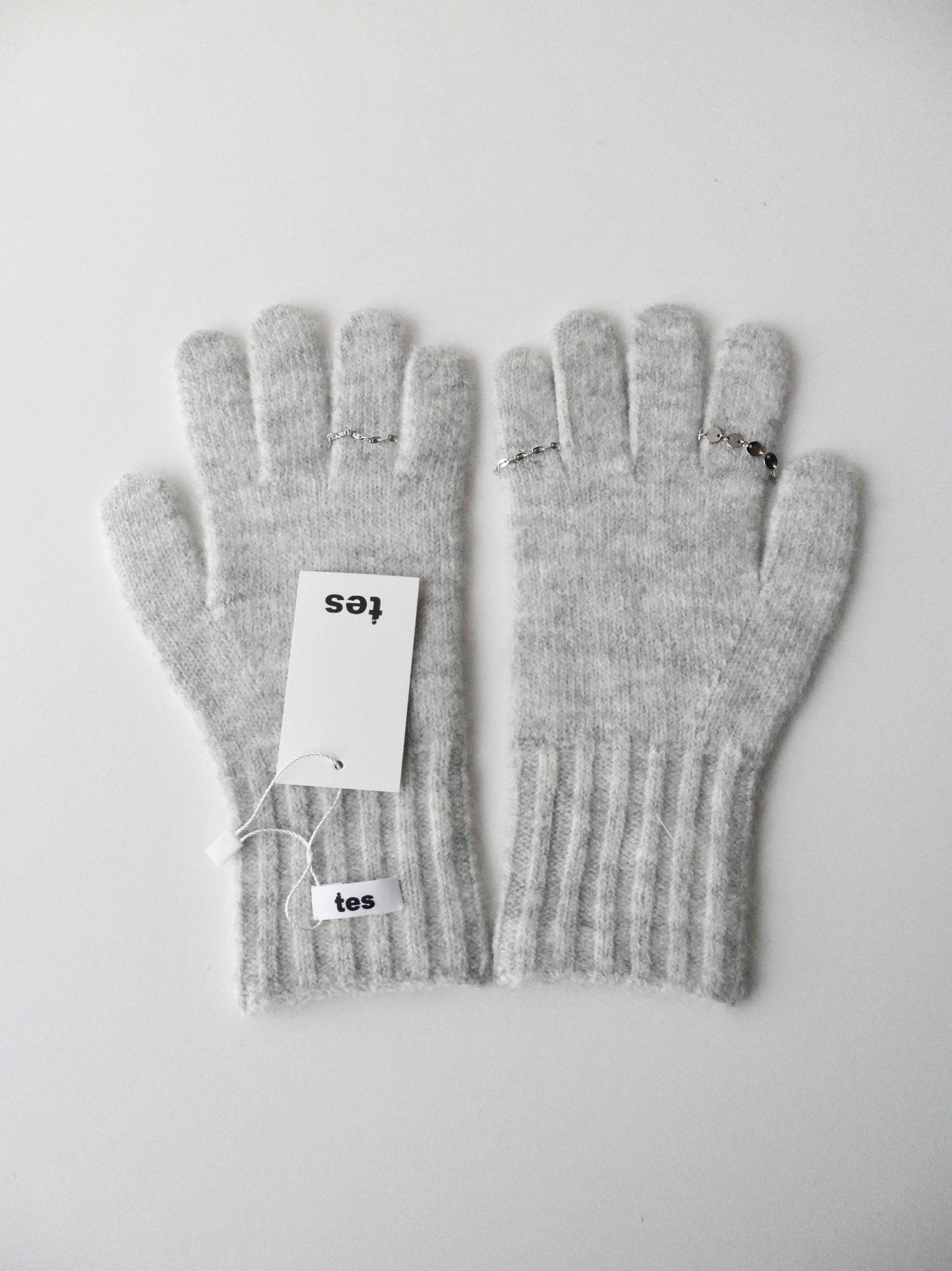 chain gloves (gray)