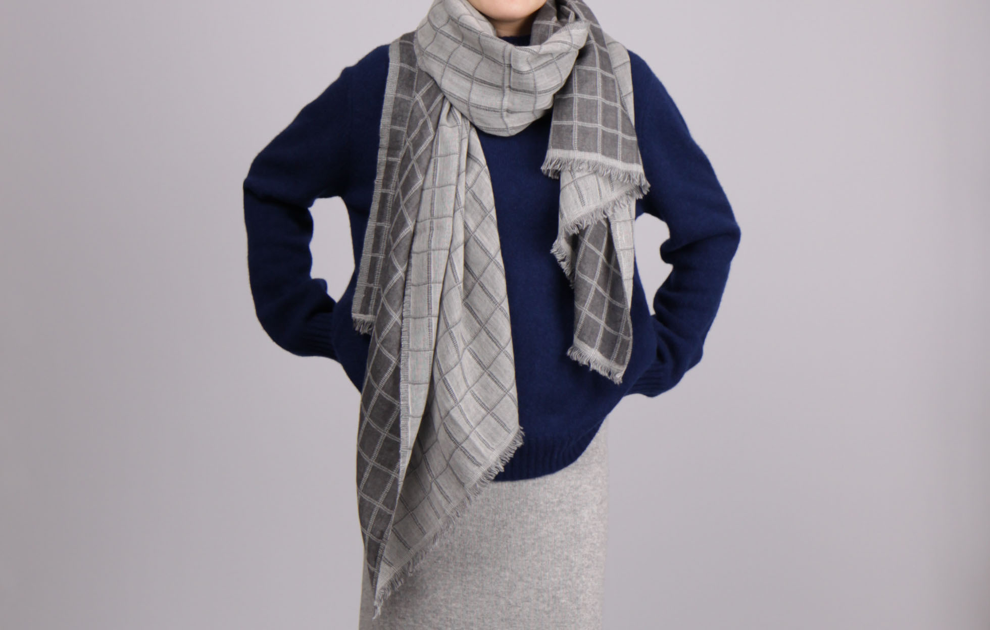Cashmere grey check layered stole