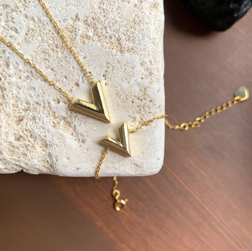 Letter V Pendant Necklace