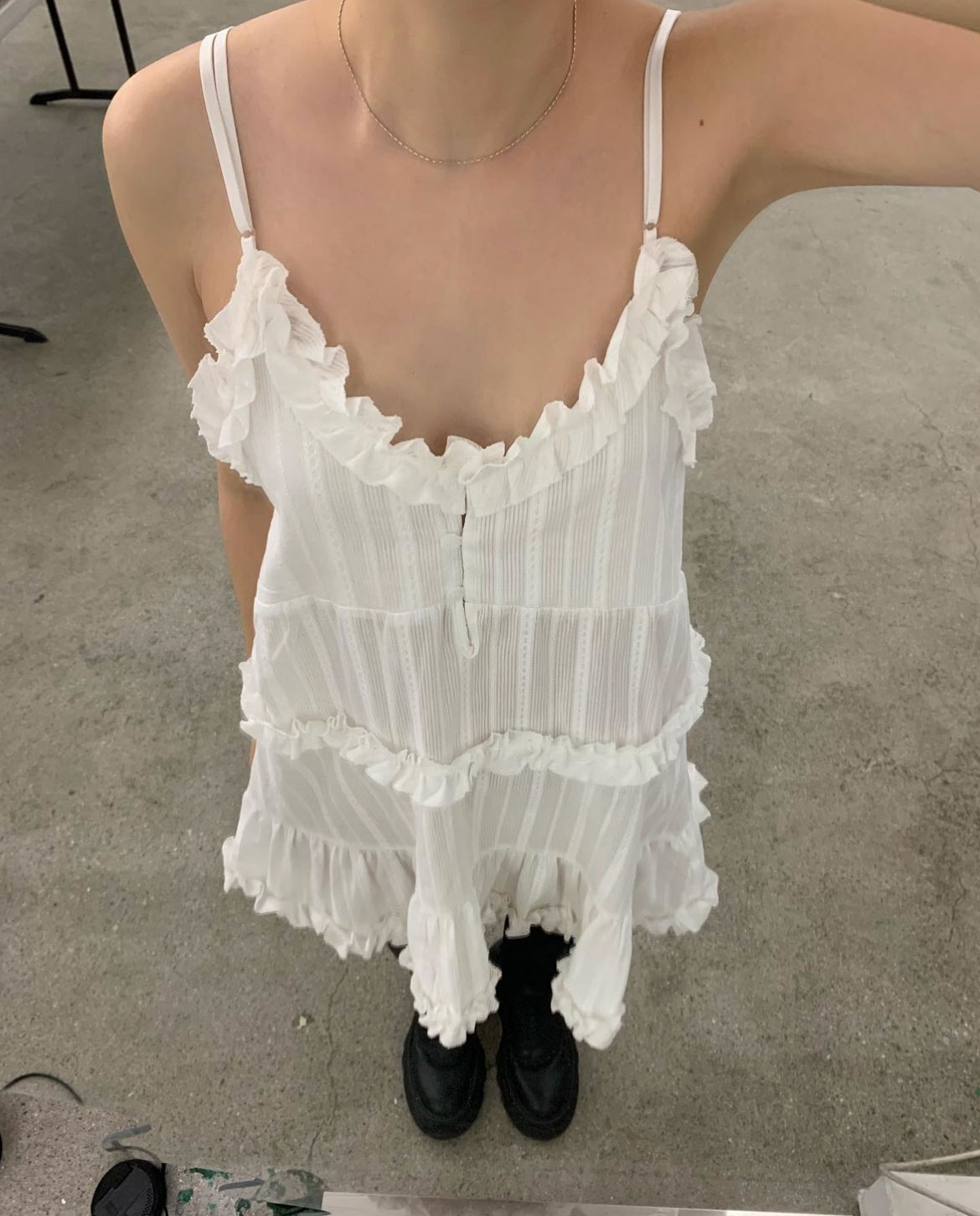 TIERED MINI DRESS, WHITE (2C)