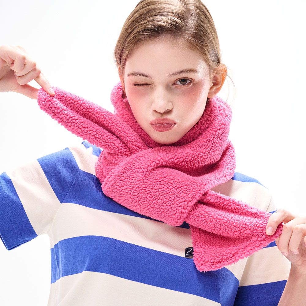 BOUCLE MUFFLER [MAGENTA]